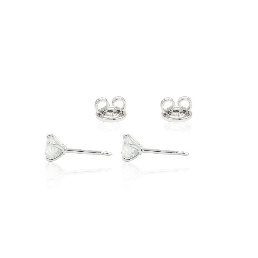 Orecchino Punto Luce Castone calice 0.60kt GIA – Gioielleria Granarelli